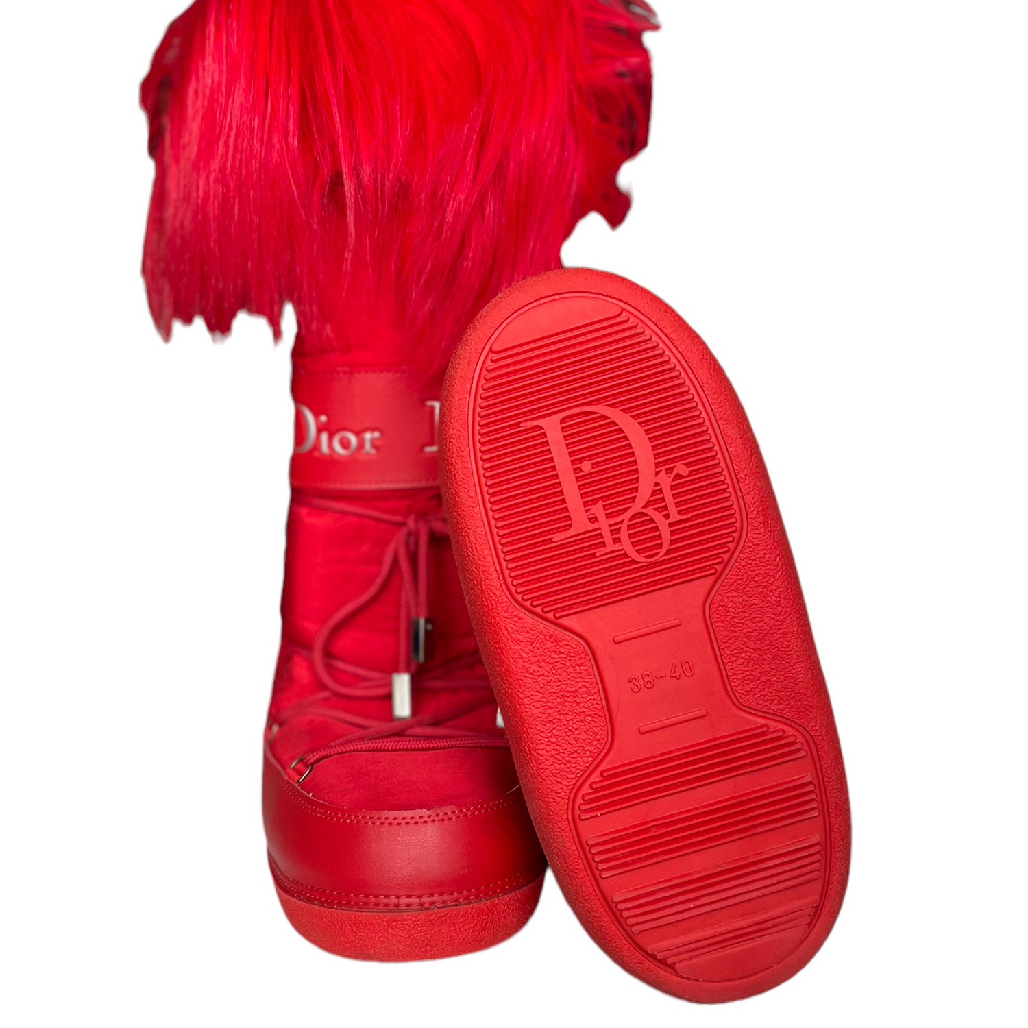 Dior Fur Snow / Moon Boots in Red UK 5 – 6.5 – Nitryl