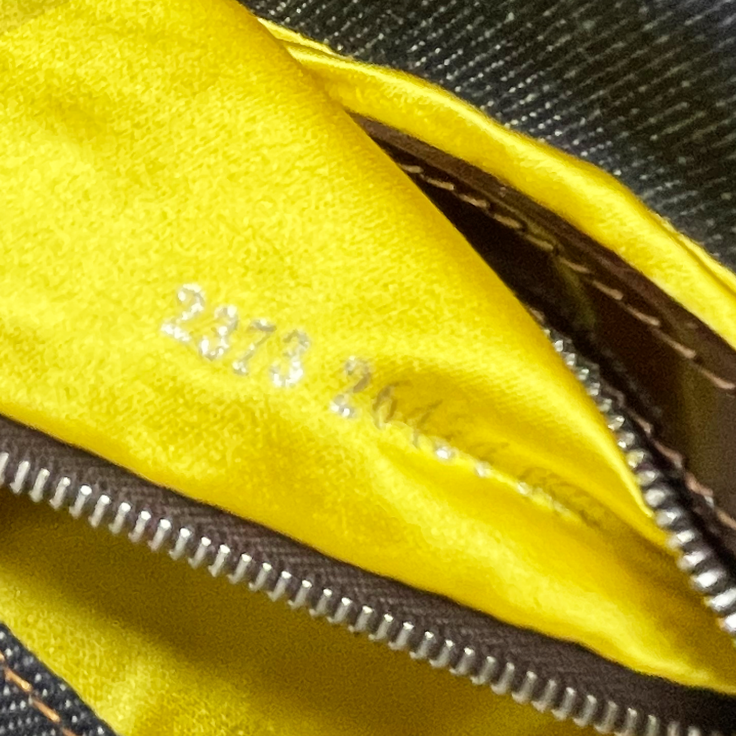 Fendi Daisy Flower Denim Shoulder Baguette Bag – Nitryl
